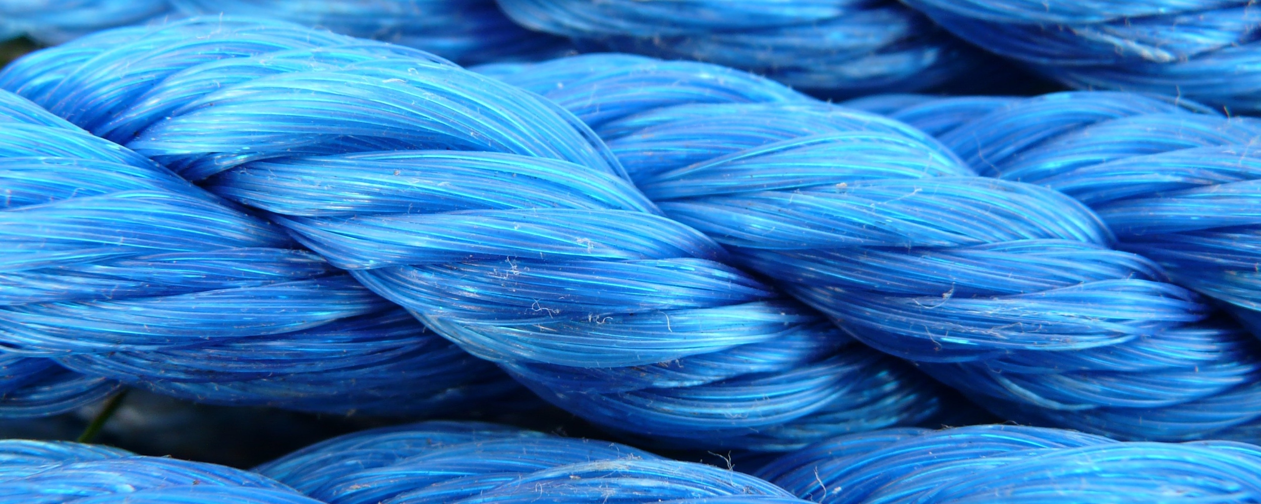 ICO-WAX 75: Versatile Polyethylene Emulsion for Advanced Textile ...